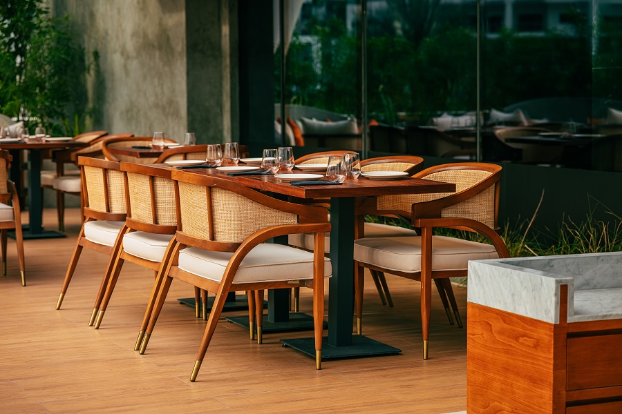 Dubai: New ‘digital luxury’ restaurant opens doors at Zaha Hadid’s The ...